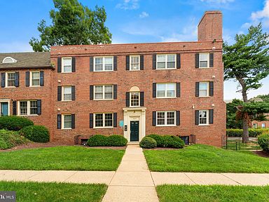 2016 37th St SE APT 102, Washington, DC 20020 | Zillow