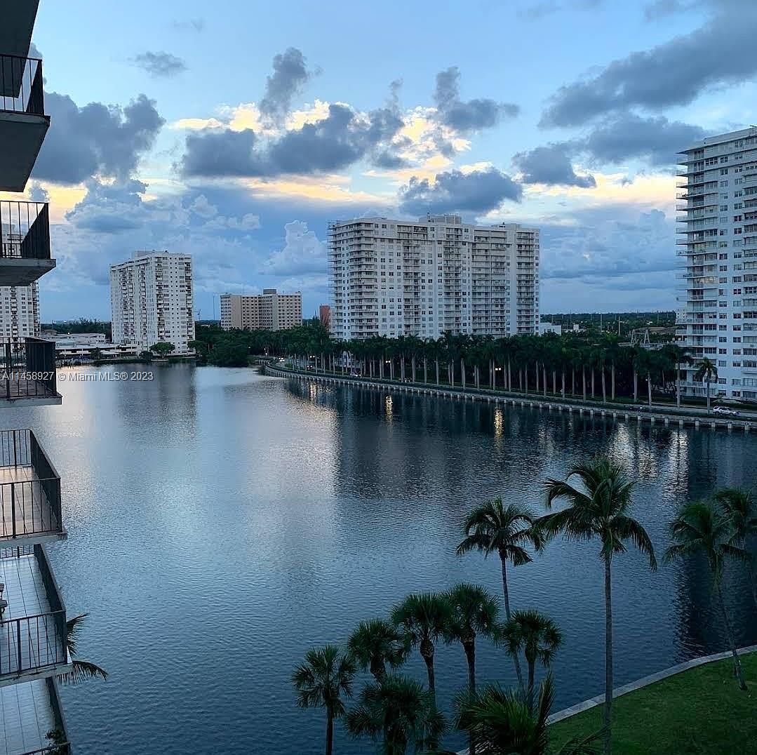 18151 NE 31st Ct APT 802, Aventura, FL 33160 | MLS #A11458927 | Zillow