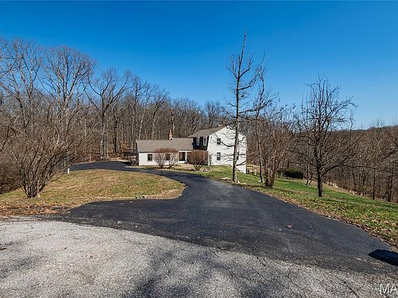 4600 Cliff Forest Dr, Pacific, MO 63069 | MLS #26013290 | Zillow