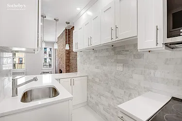 417 East 87th Street #3D in Yorkville, Manhattan | StreetEasy 417 East 87th Street #3D in Yorkville, Manhattan | StreetEasy