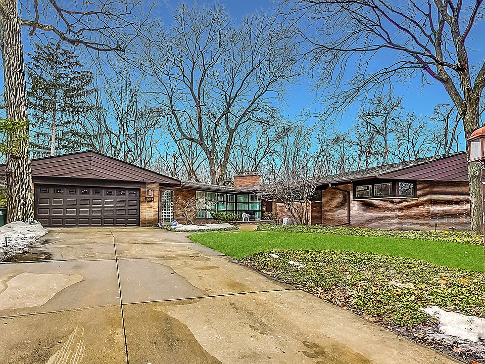1216 S Western Ave, Park Ridge, IL 60068 | Zillow