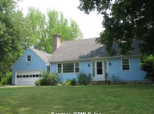64 Davis Dr, Guilford, CT 06437 | Zillow