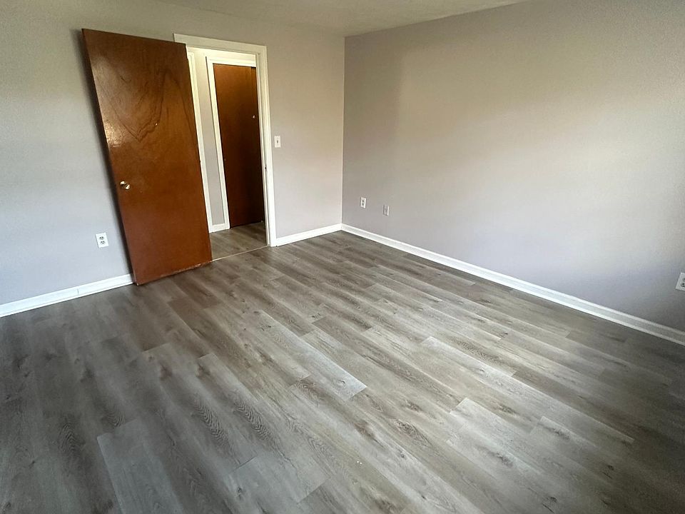 487 New Britain Ave Hartford CT | Zillow