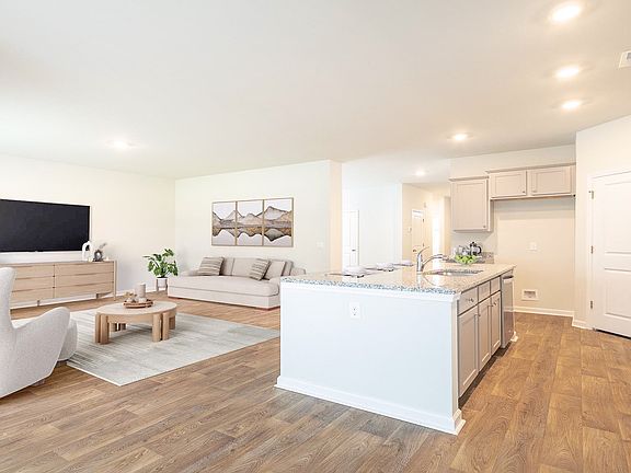 BRADFORD Plan, Surfside Landing, Hubert, NC 28539 | Zillow