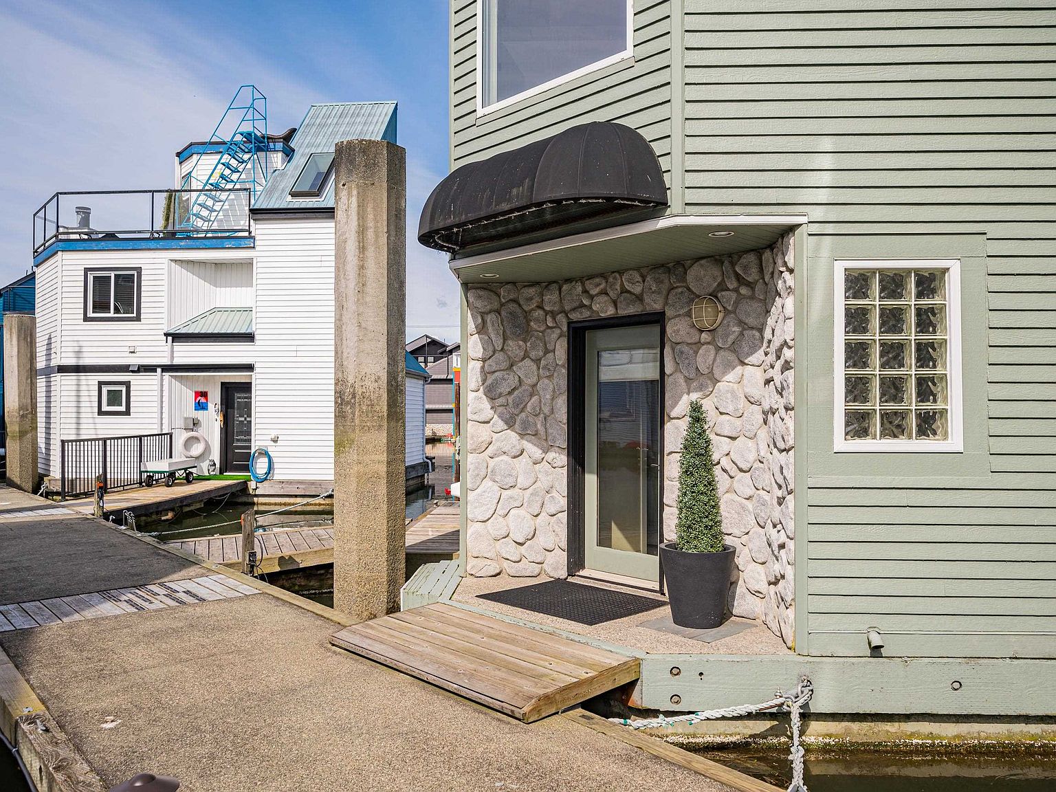 3459 River Rd W #29, Delta, BC V4K 4Y6 | MLS #R2868712 | Zillow