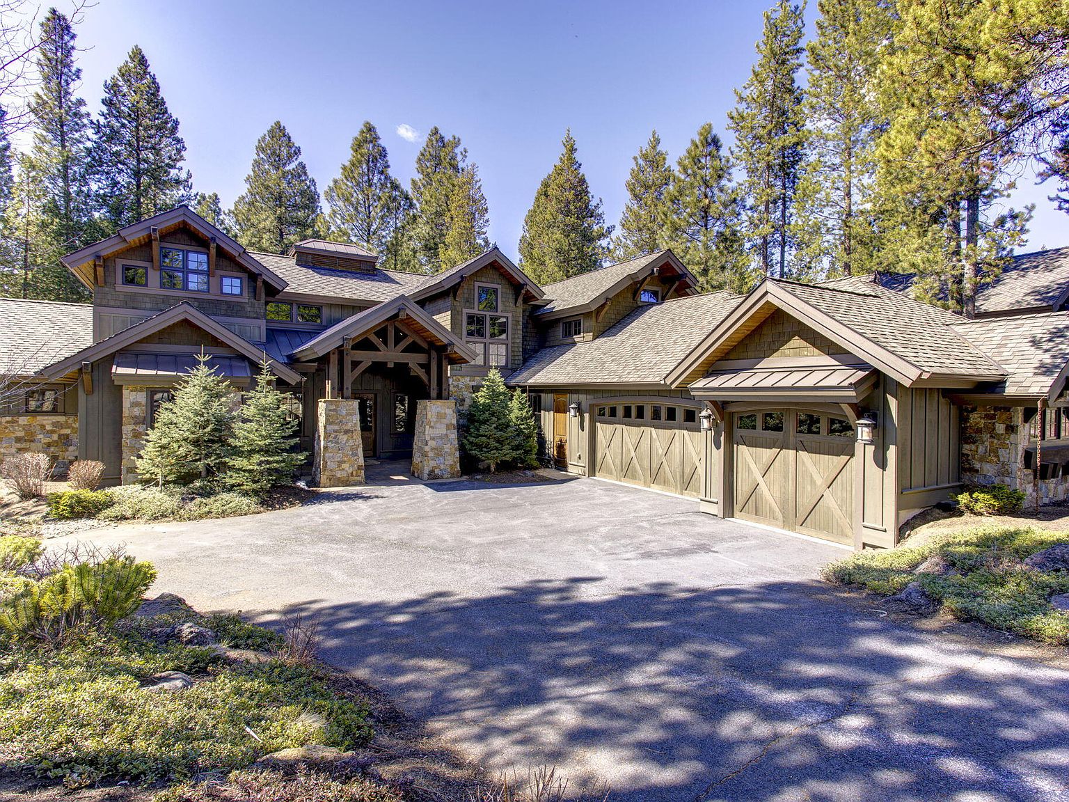 56184 Sable Rock Loop, Bend, OR 97707 | Zillow