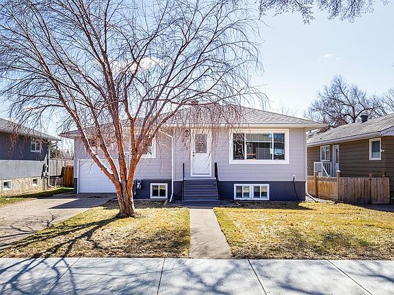 515 W 12th St SW, Medicine Hat, AB T1A 4T9 | MLS #A2132911 | Zillow