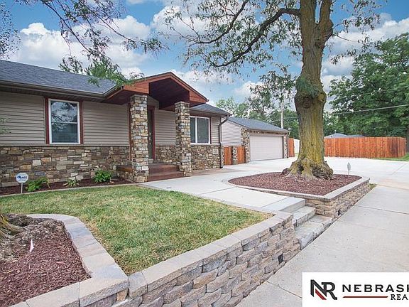 1745 Stockwell St, Lincoln, NE 68502 | Zillow
