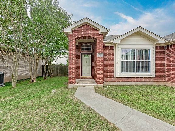 1506 Colton Ln, Lockhart, TX 78644 | Zillow