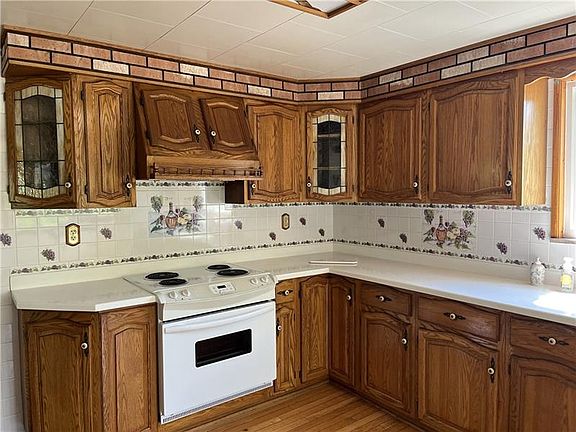 100 Rohaley Ln, Smock, PA 15480 | MLS #1654972 | Zillow