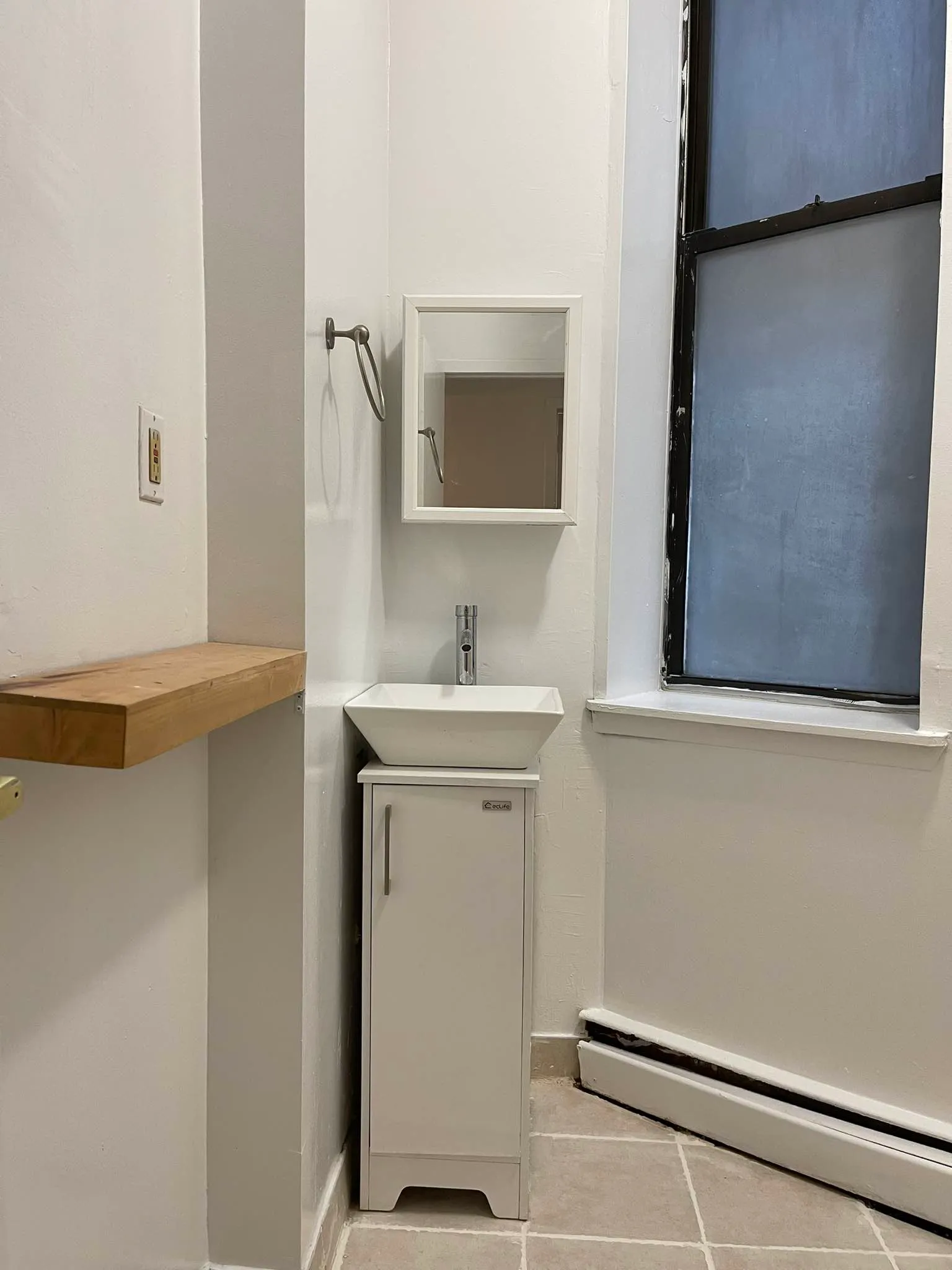 415 West 52nd Street #1D in Hell's Kitchen, Manhattan | StreetEasy