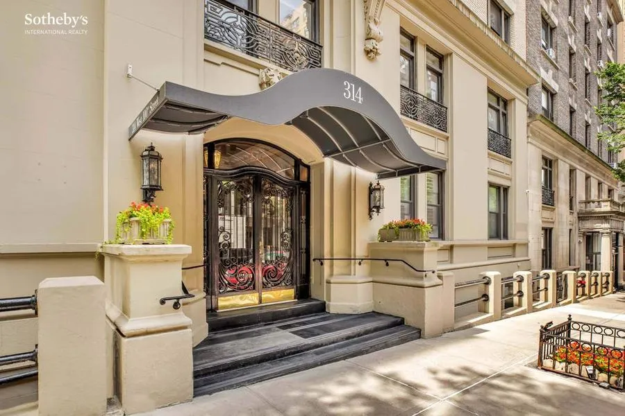 314 West 100th Street #1 in Upper West Side, Manhattan | StreetEasy