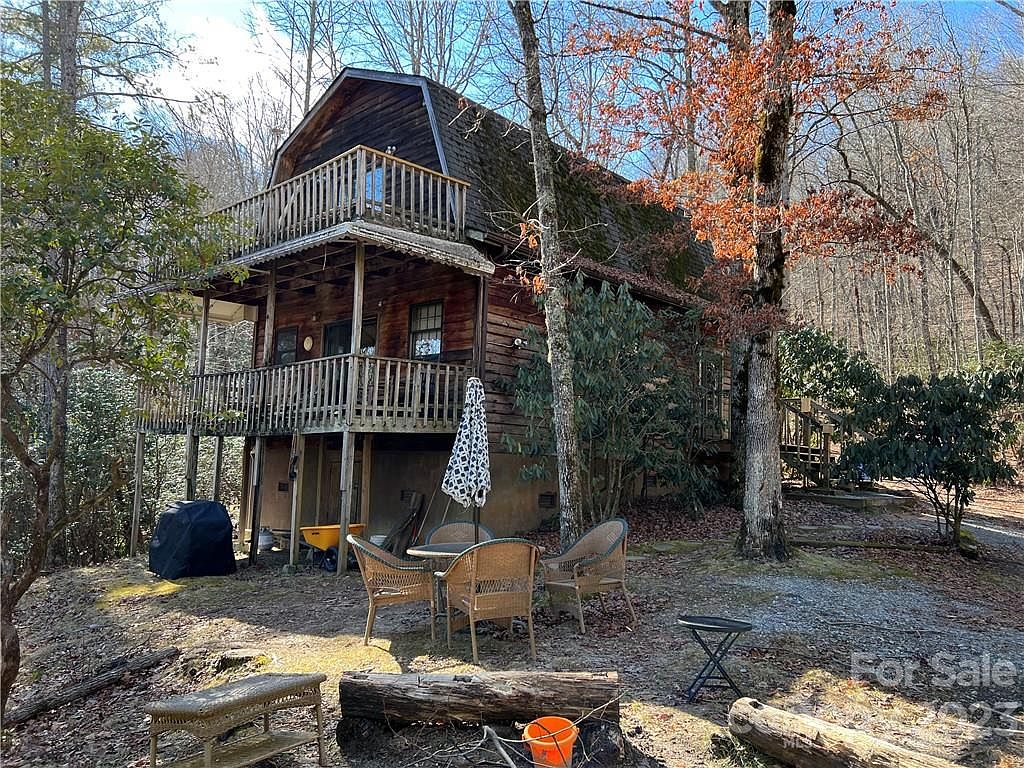 299 Old Parker Rd, Rosman, NC 28772 | Zillow
