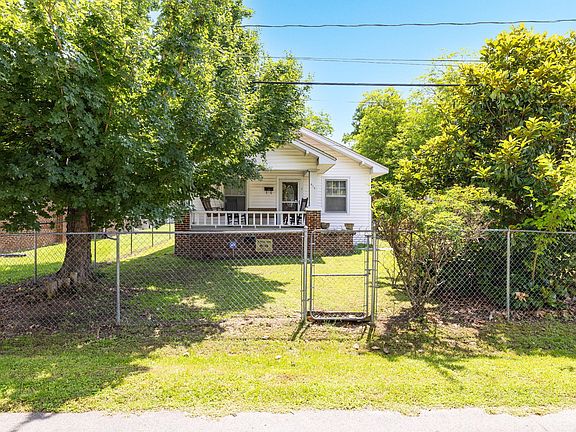 616 Willard St, Greensboro, NC 27405 | Zillow