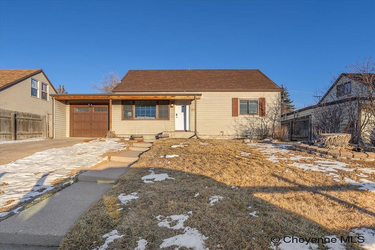 3106 Hanson St, Cheyenne, WY 82001 | Zillow