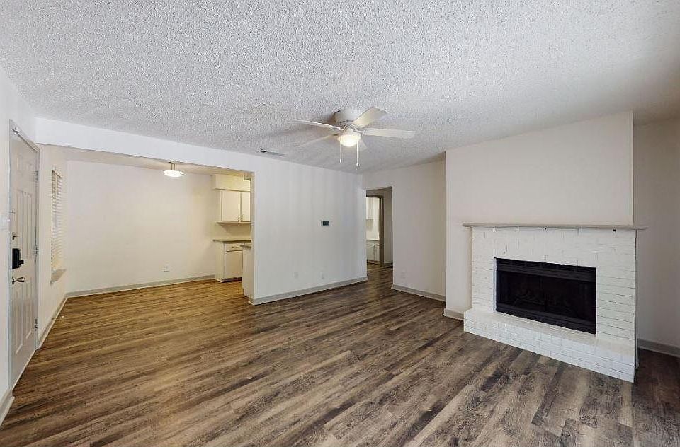 724 W Miller Rd #7B1718CEC, Garland, TX 75041 | Zillow