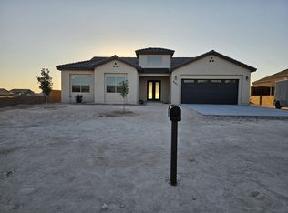 521 2nd St NE, Rio Rancho, NM 87124 | Zillow