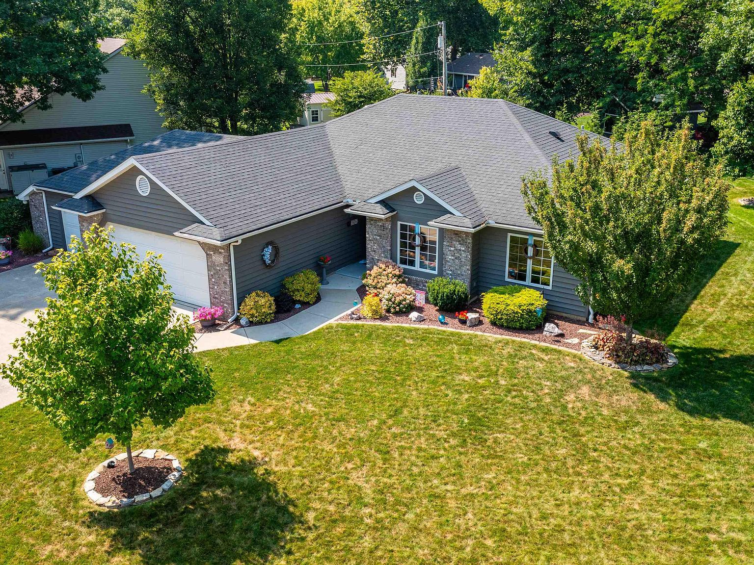 2112 Shady Ln, Garrett, IN 46738 | Zillow