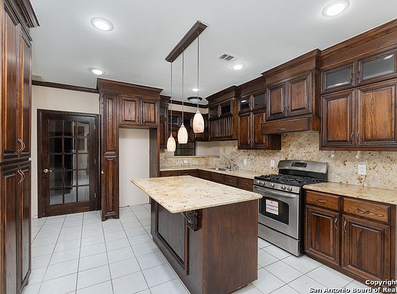 1308 Fm 492, Palmview, TX 78574 | MLS #1694938 | Zillow