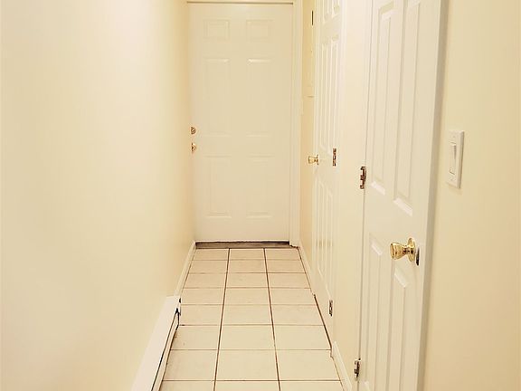 638 Cove Rd UNIT I, Stamford, CT 06902 | Zillow