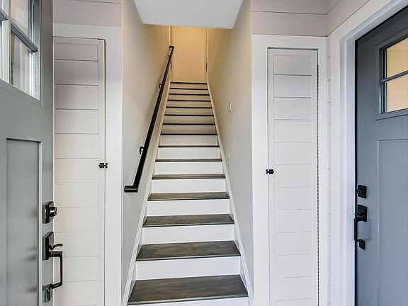 428 Evarts St NE APT 2, Washington, DC 20017 | MLS #DCDC2123064 | Zillow