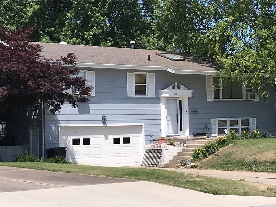 1707 S West St, South Jacksonville, IL 62650 | Zillow