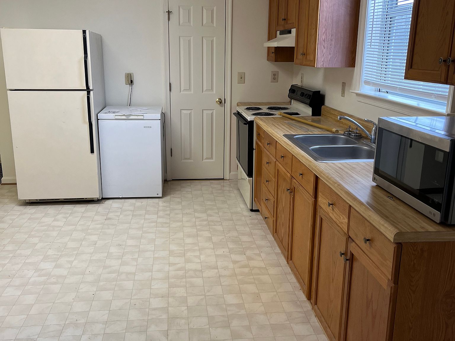 11088 Marsh Rd, Bealeton, VA 22712 | Zillow