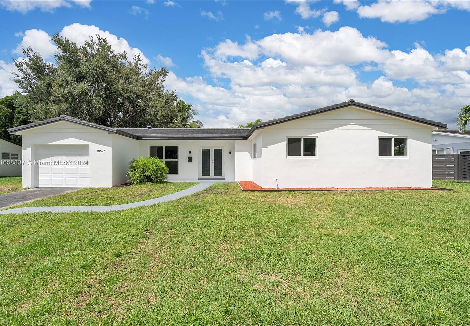 10627 SW 102nd St, Miami, FL 33176 | Zillow