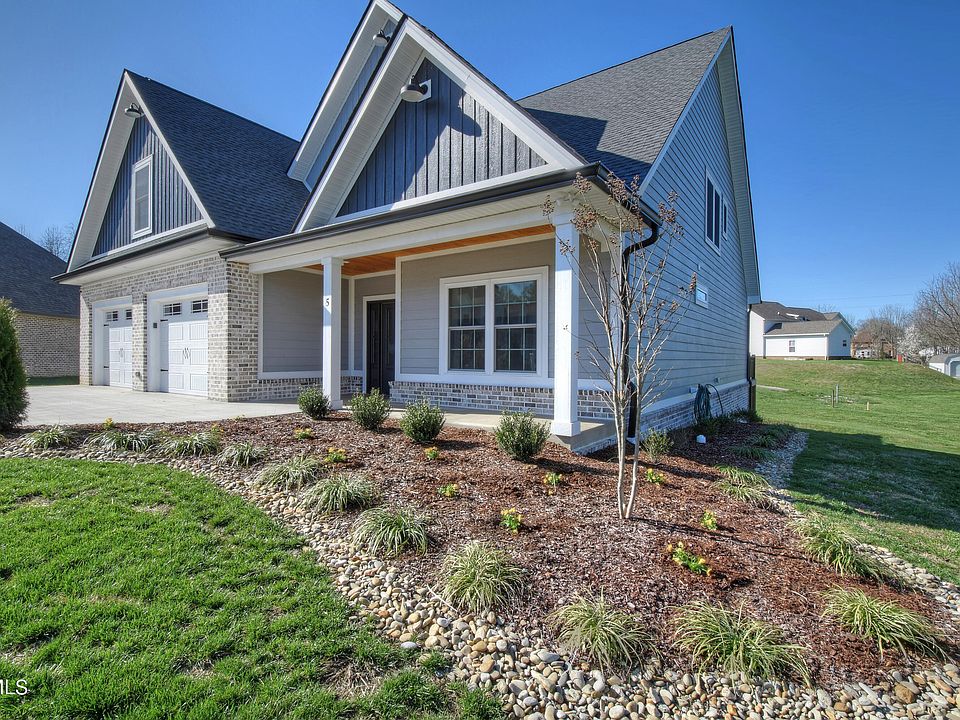 5 Celebration Ct, Johnson City, TN 37601 | Zillow