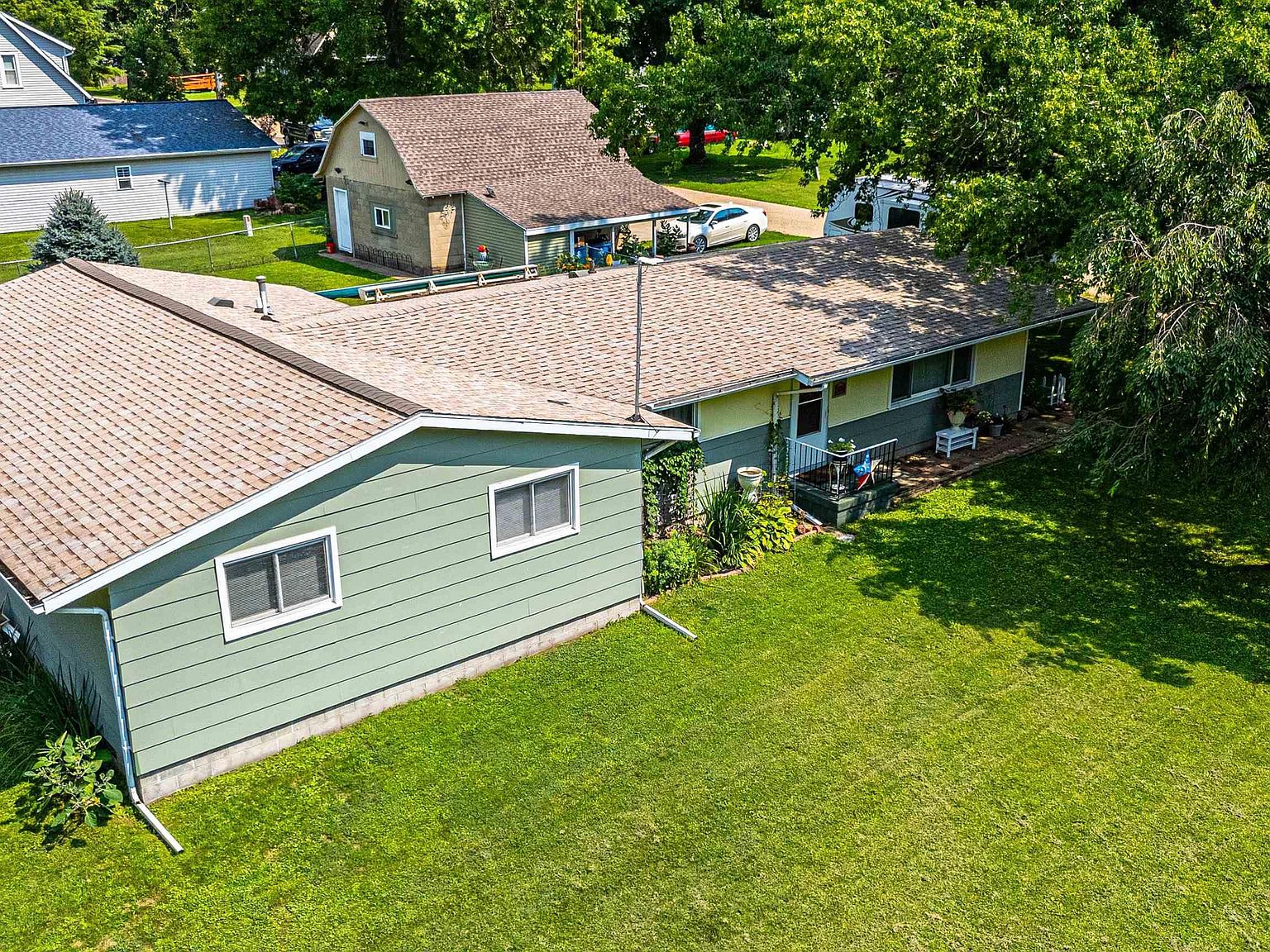 308 S Jefferson St, Armington, IL 61721 | Zillow
