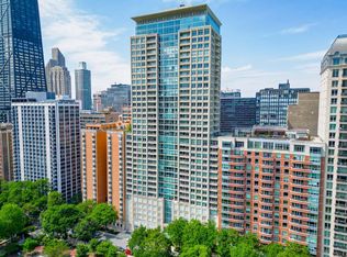 230 E Delaware Pl APT 4W, Chicago, IL 60611 | MLS #12082874 | Zillow