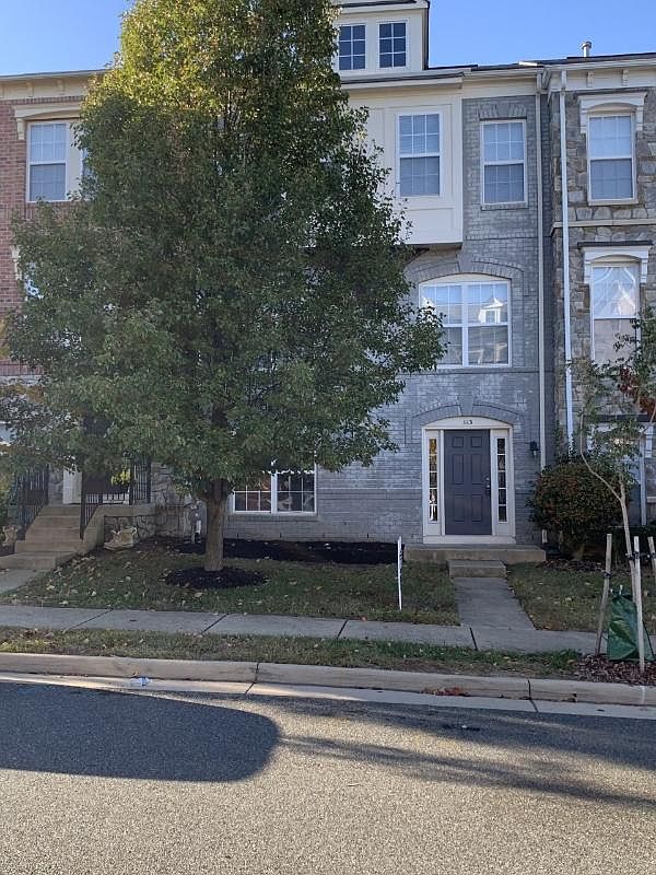 1113 Ellis Ave, Fredericksburg, VA 22401 | Zillow