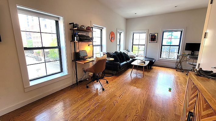 322 Spring St #4, New York, NY 10013 | Zillow