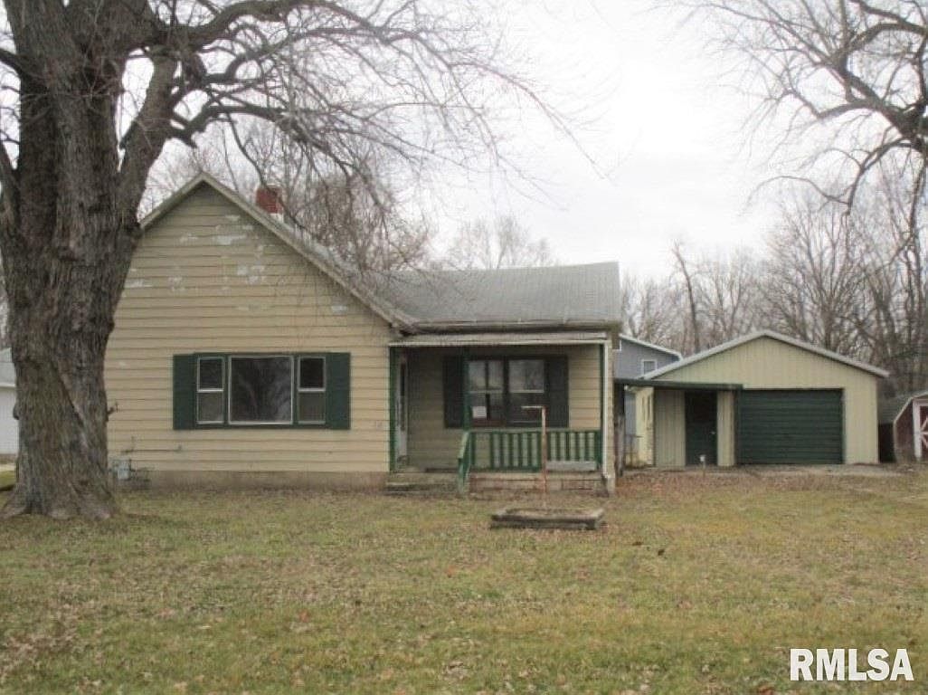 630 8th St, Saint David, IL 61563 | Zillow