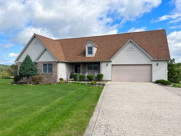 Connellsville PA Real Estate - Connellsville PA Homes For Sale | Zillow