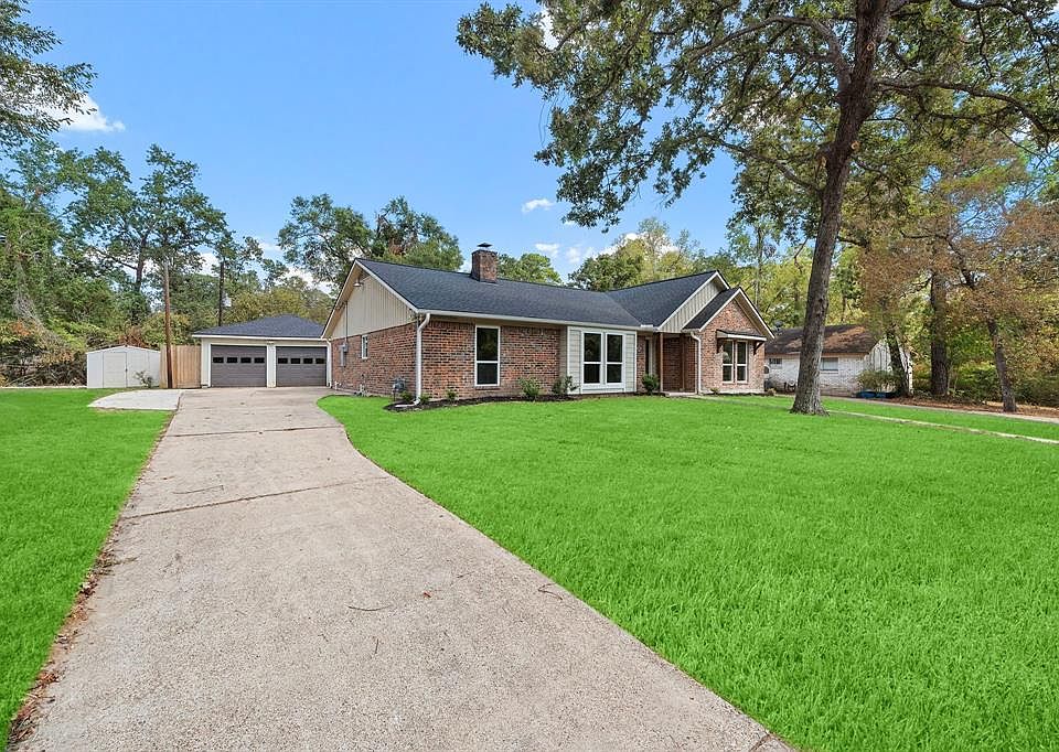 24714 Hunters Hollow Dr, Spring, TX 77380 | MLS #90320440 | Zillow