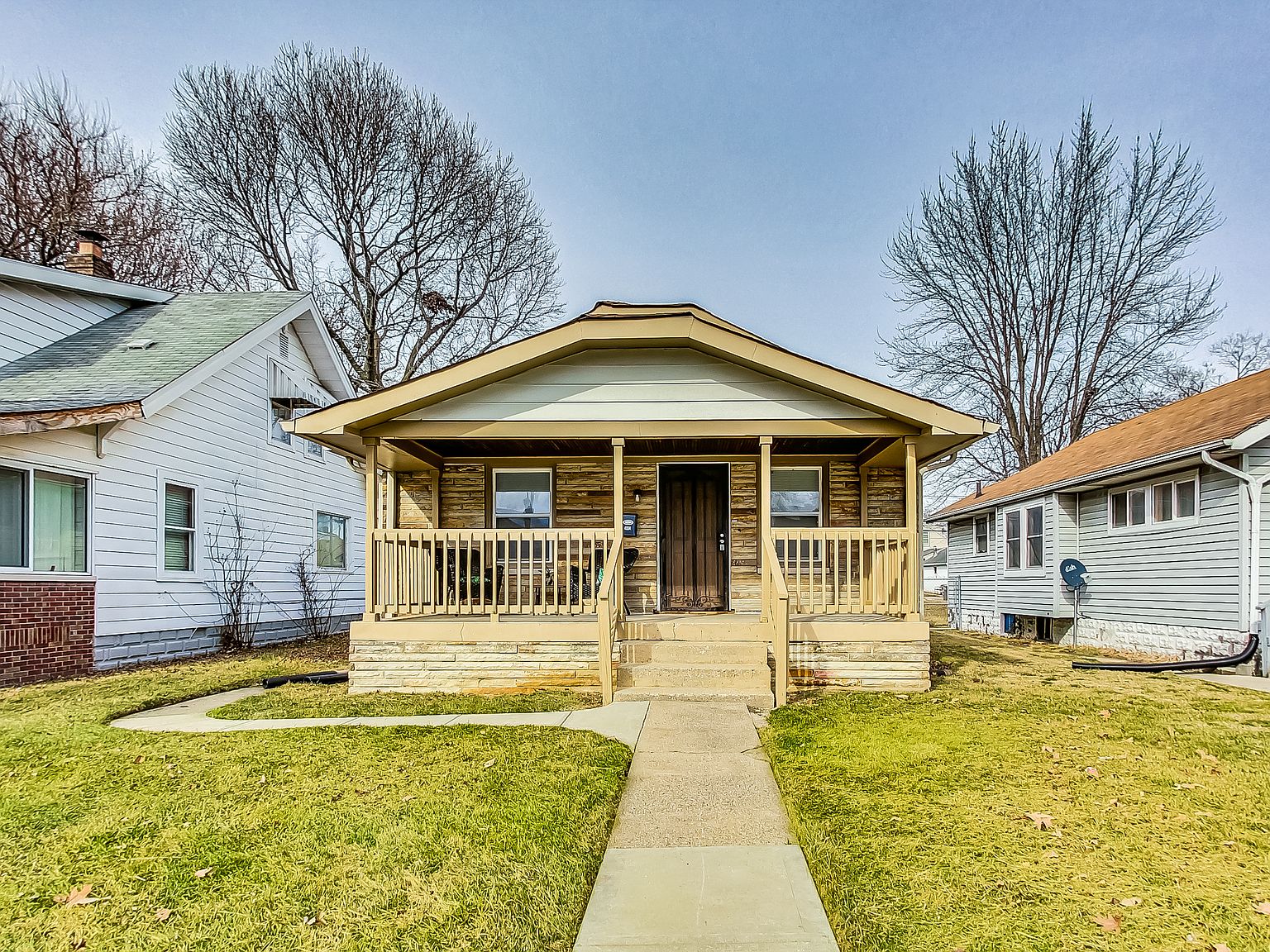 4004 E 11th St, Indianapolis, IN 46201 | Zillow