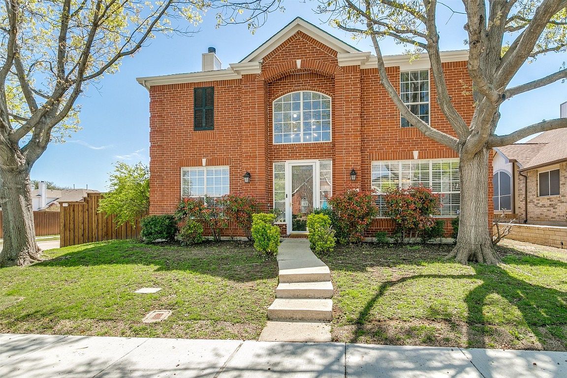 1660 Castle Rock Dr, Lewisville, TX 75077 | Zillow
