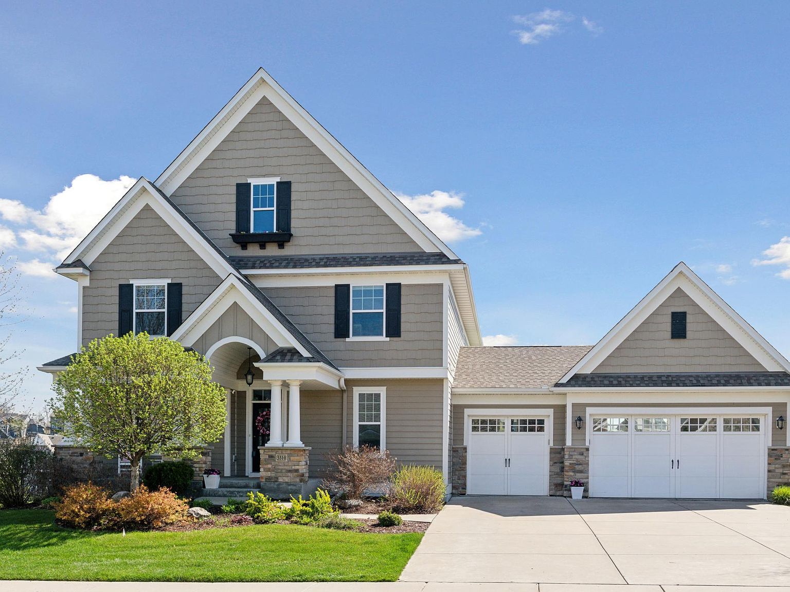 5310 Ranchview Ln N, Plymouth, MN 55446 | Zillow