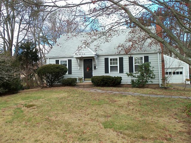 34 Fairview St, Portland, CT 06480 | Zillow