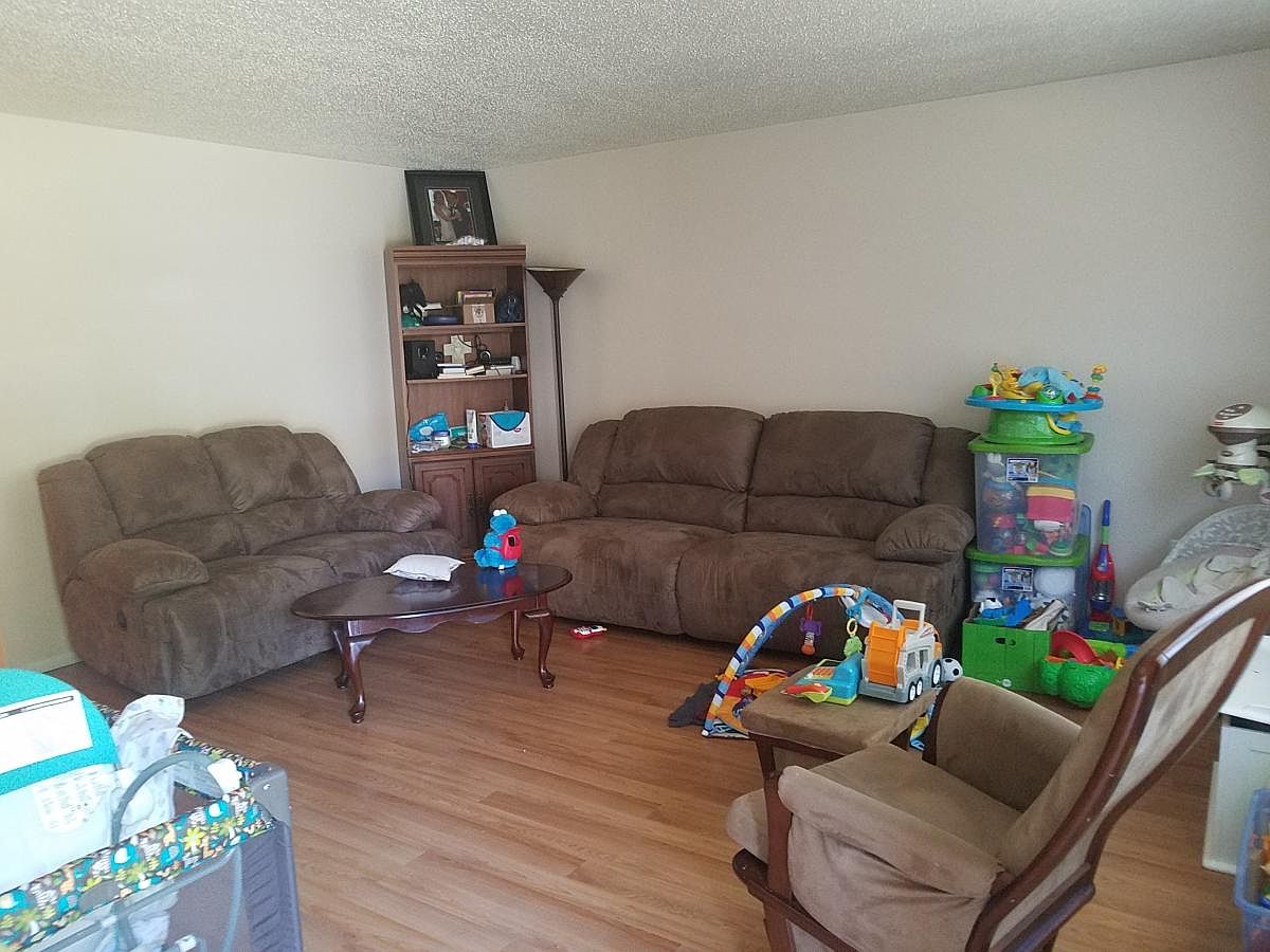 692 Denise Ct, Brick, NJ 08724 | Zillow