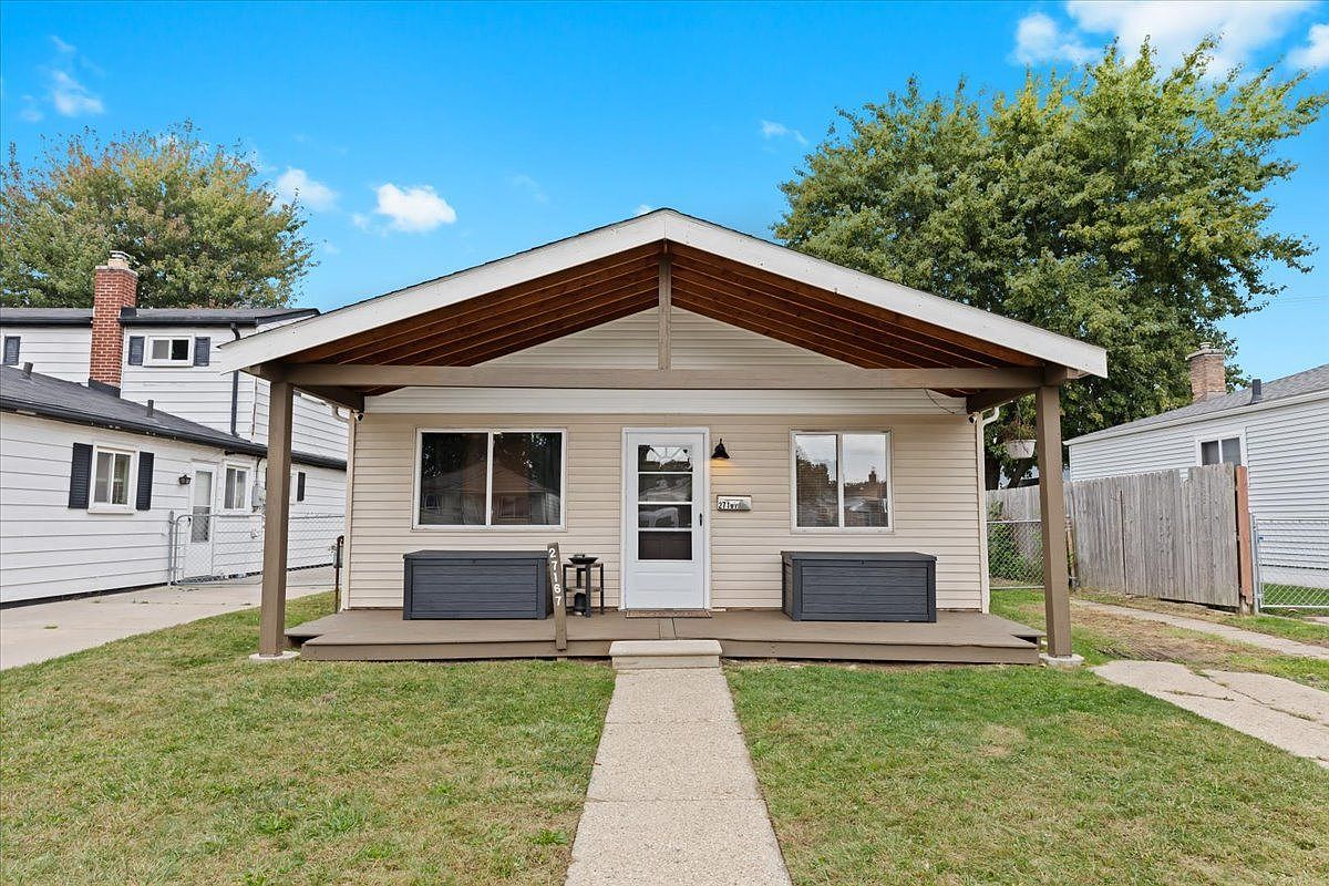 27167 Winslow Ave, Warren, MI 48092 | Zillow
