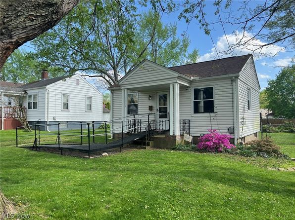 Barberton OH Single Family Homes For Sale - 18 Homes | Zillow