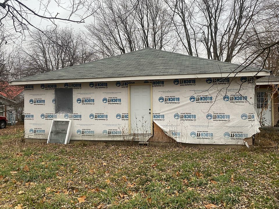 307 N Pike St, Kempton, IN 46049 | Zillow