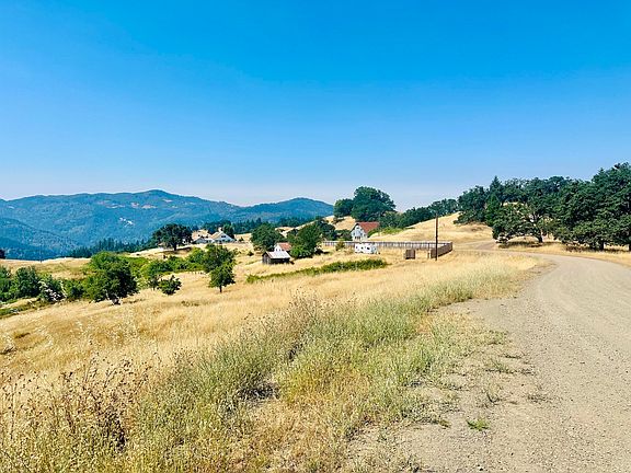 465 Zenia Bluff Rd, Zenia, CA 95595 | MLS #267395 | Zillow