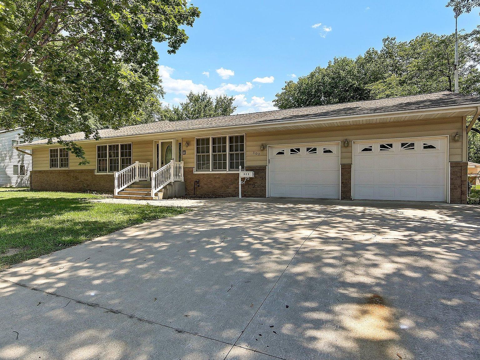 302 N Gorman Ave, Litchfield, MN 55355 | Zillow