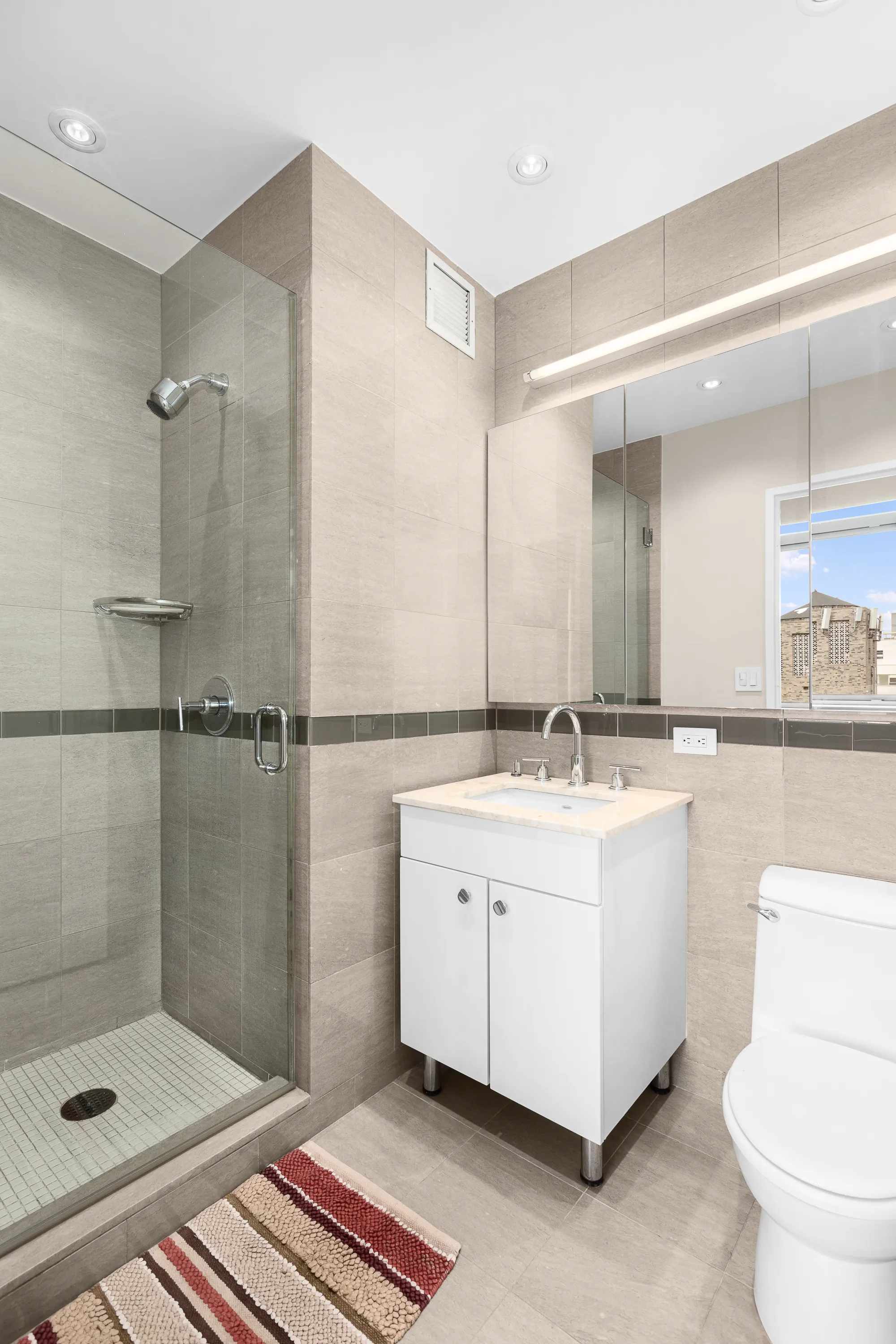 212 East 57th Street #21A in Sutton Place, Manhattan | StreetEasy