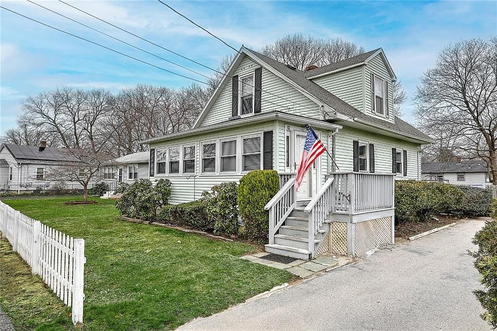 82 Byron Blvd, Warwick, RI 02888 | Zillow