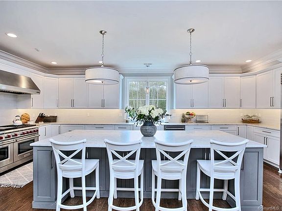 6 Valley Ln, New Canaan, CT 06840 | MLS #170561979 | Zillow