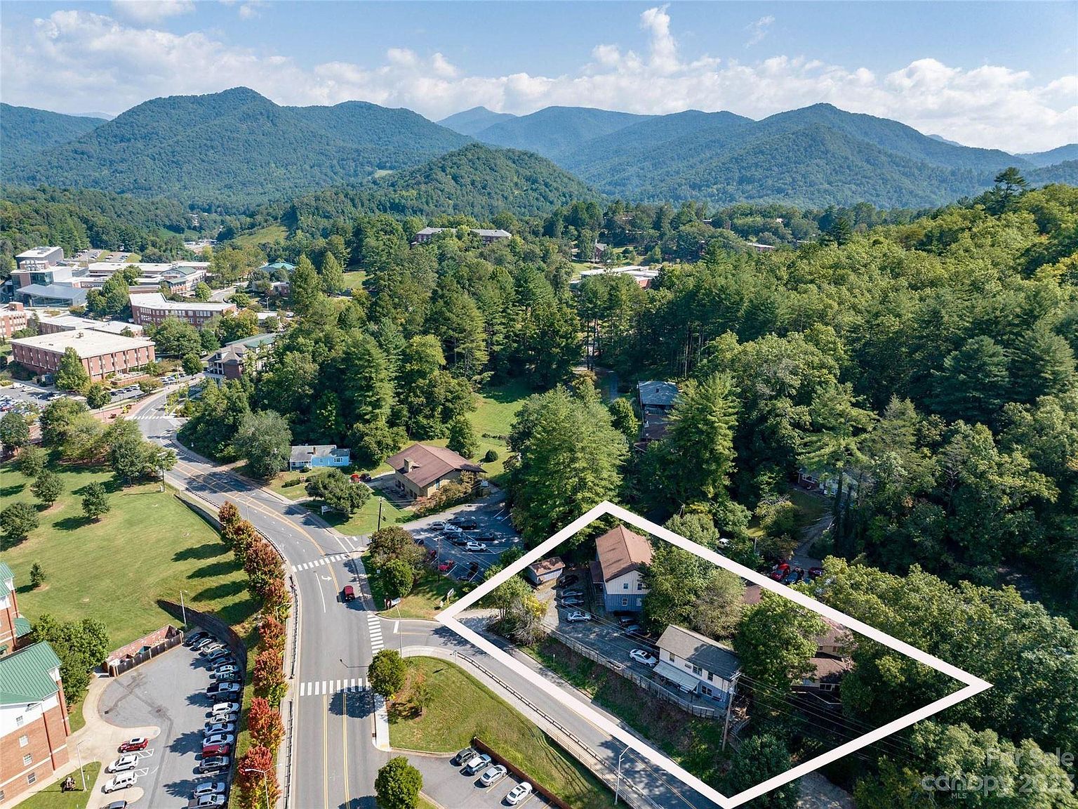 44 Legacy Ln, Cullowhee, NC 28723 | Zillow